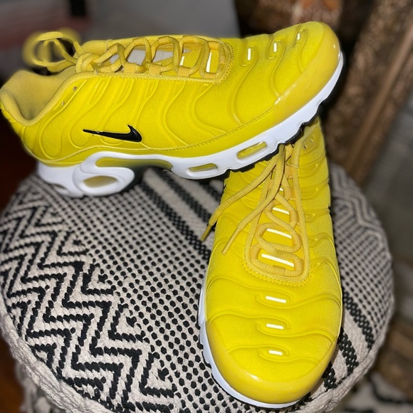 Nike | Shoes | Rare Womens Air Max Plus Tn Chrome Sneakers | Poshmark